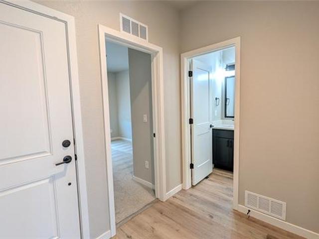 462 Blanket Flower Street