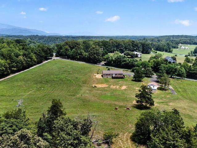 462 burchs creek rd