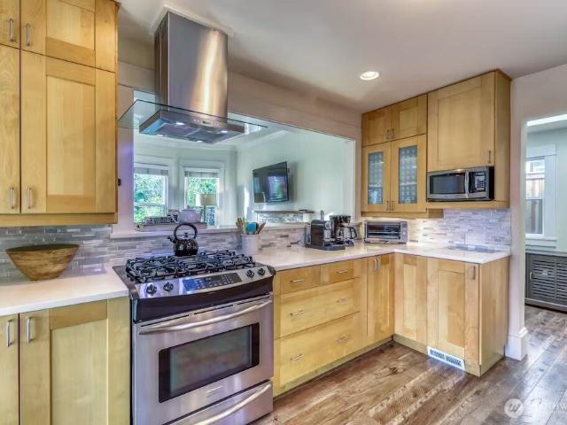 462 N 44th Street