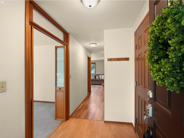 462 ne 24th ave
