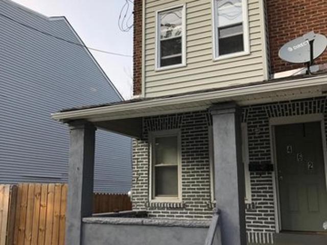 462 Stuyvesant Ave, Trenton, NJ 08618