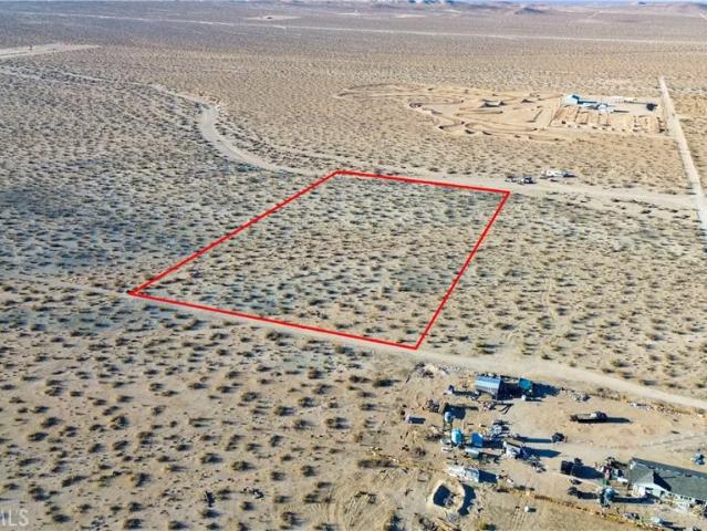 462 Pascal, Adelanto, CA 92301 | MLS #HD25237