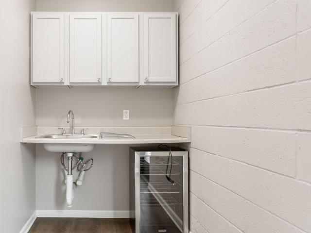 462 W 23rd Street # 1