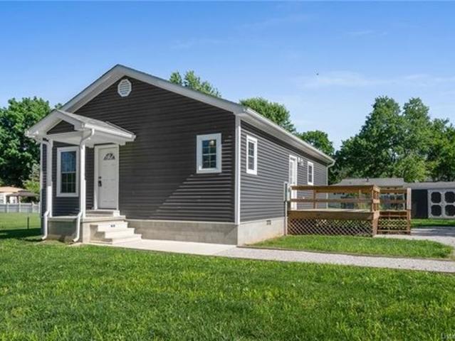 462 W Wilson St, Paoli, IN 47454