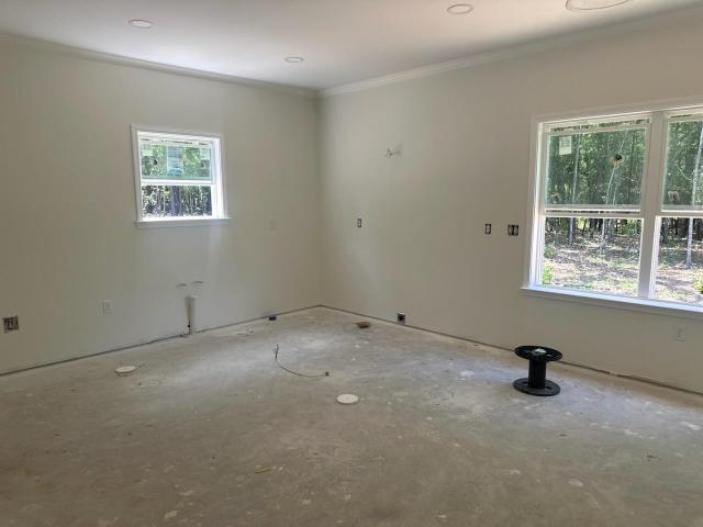 462 Woodridge Lane