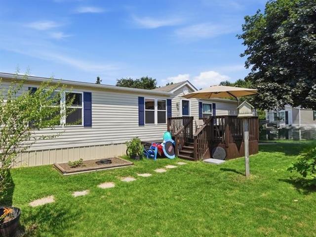 4634 Butternut St, Clarkston, MI 48348