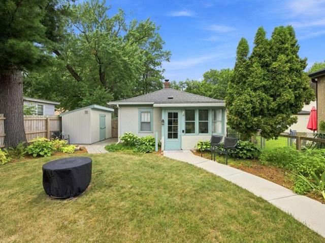 4634 Bloomington Ave, Minneapolis, MN 55407