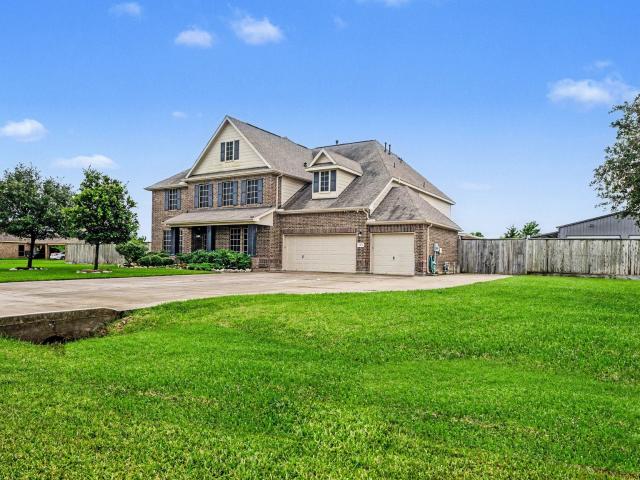 4634 Red Fox Circle