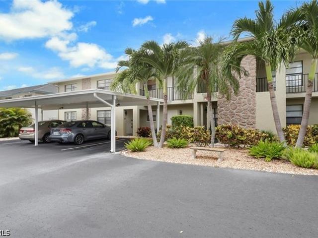4634 SW Santa Barbara Pl Apt 101, Cape Coral, FL 33914
