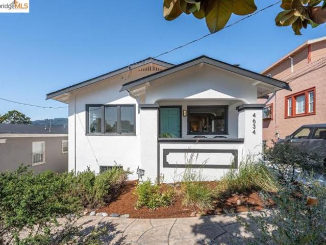 4634 Walnut St, Oakland, CA 94619
