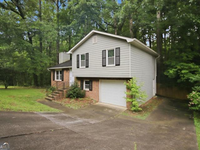 4635 Hamlet Walk SE