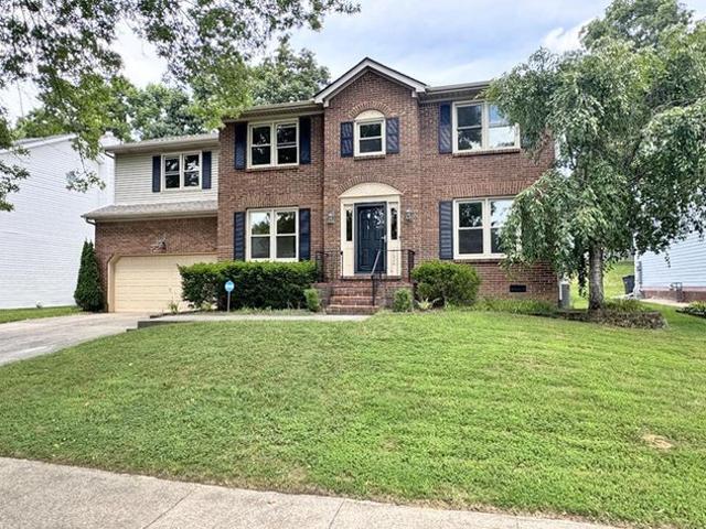 4636 Hickory Creek Dr, Lexington, KY 40515
