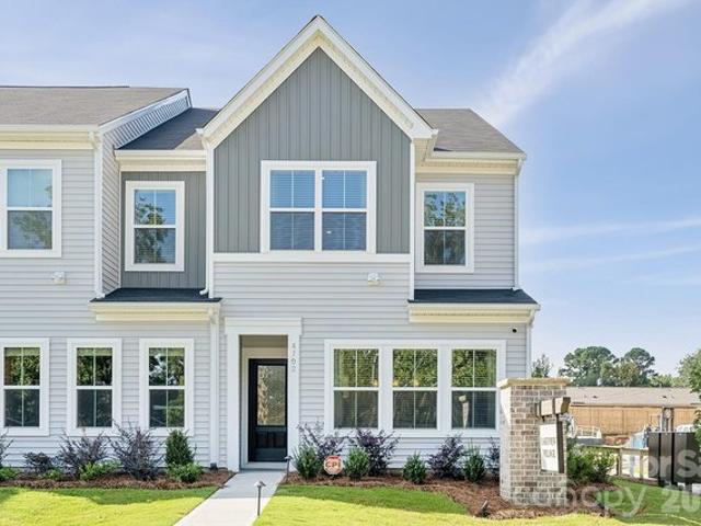 4636 Lakeview Rd, Charlotte, NC 28216