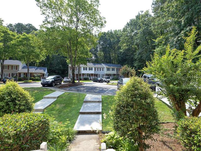 4636 Townesbury Lane