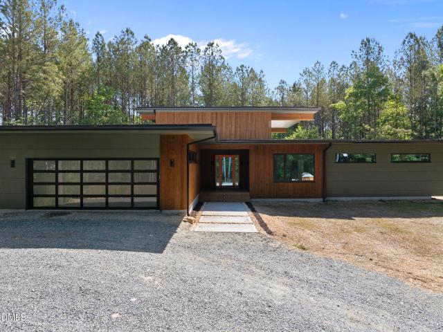 4637 Array Drive