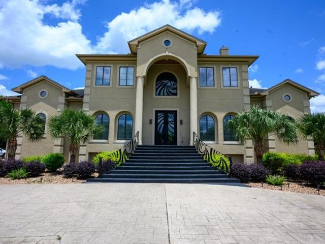 4637 Dagg Rd, Houston, TX 77048