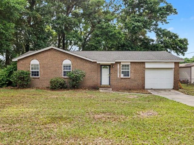 4637 Dean Dr, Pace, FL 32571
