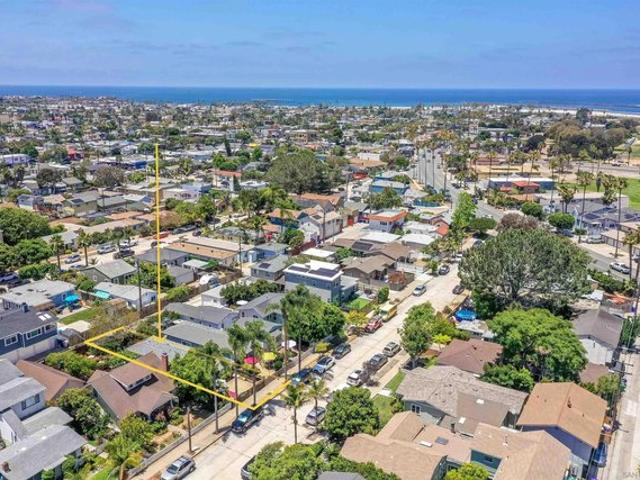 4637 Larkspur St, San Diego, CA 92107