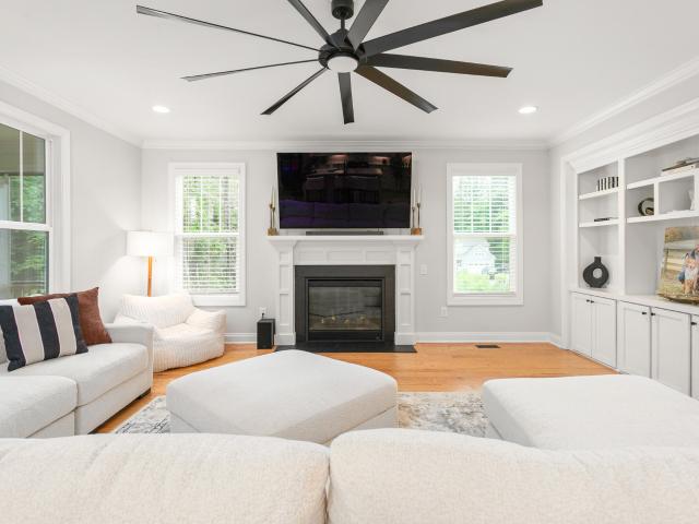 4638 Apple Ridge Lane