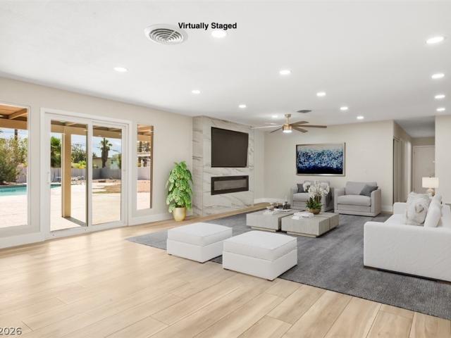 4638 Corral Place