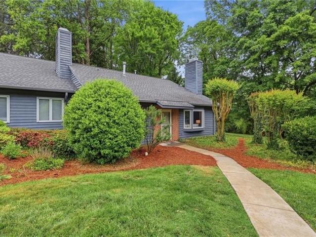 4638 Lake Jeanette Rd, Greensboro, NC 27455