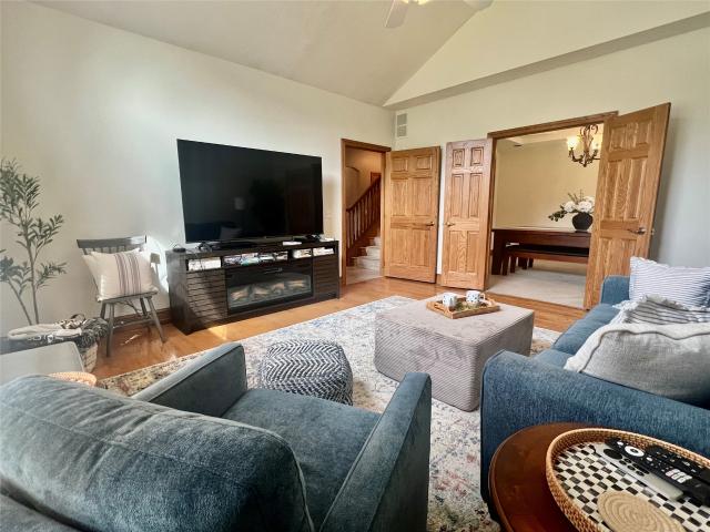 4638 ledgewood court