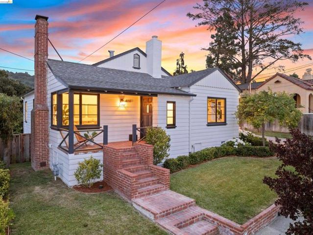 4638 Reinhardt Dr, Oakland, CA 94619