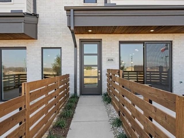 4638 White Buffalo Trl, Oak Point, TX 75068