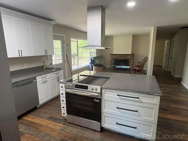 4639 17 Mile Road