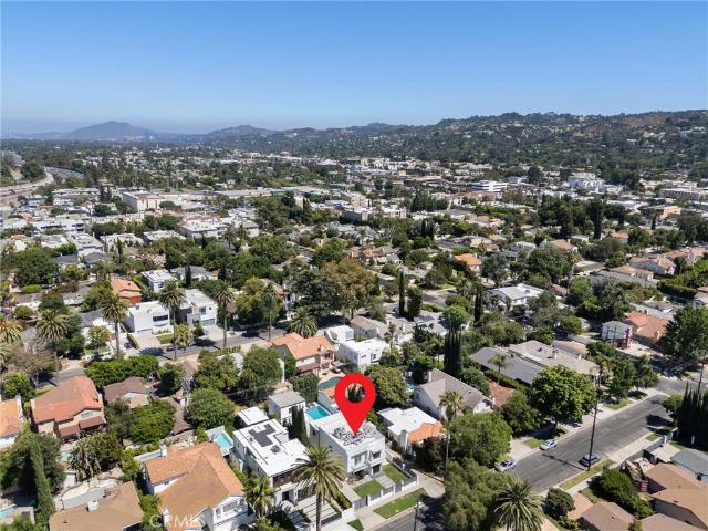 4630 Cedros Avenue