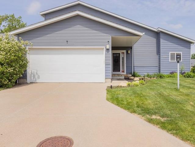 4630 W 13th St, Davenport, IA 52804