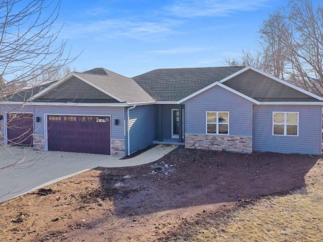 4631 Ridge Ct, Manitowoc, WI 54220 | MLS #1952