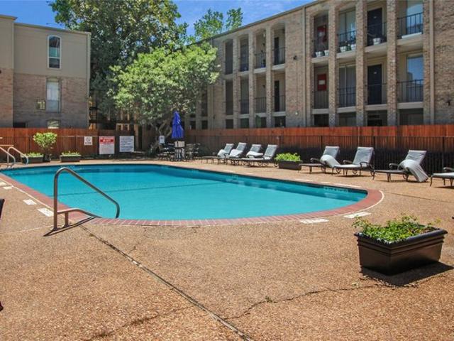 4631 Wild Indigo St Apt 574, Houston, TX 77027