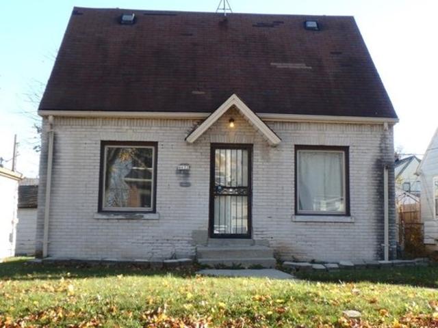 4632 N 24th Pl, Milwaukee, WI 53209