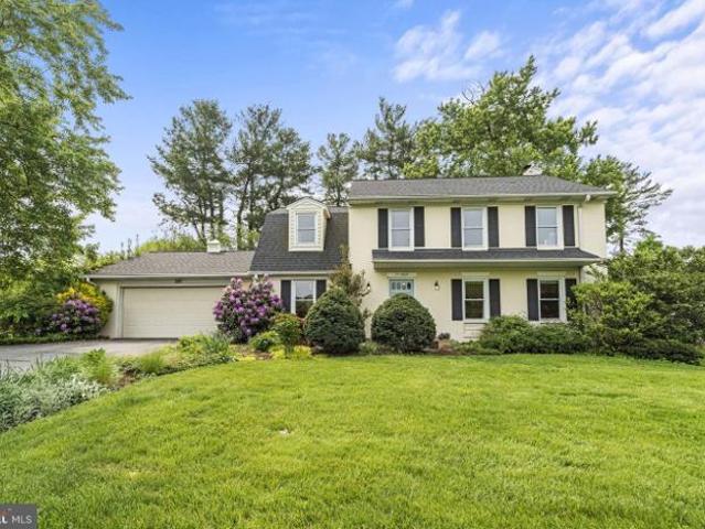 4632 Sunflower Dr, Rockville, MD 20853