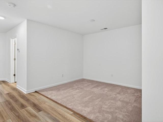 4633 Forest Hills Drive 1004