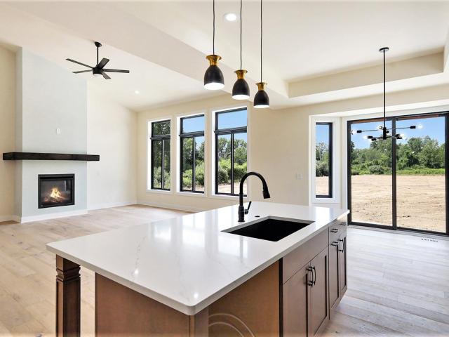 4633 Rosy Drive