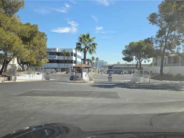 4633 Royal Ridge Blvd, Las Vegas, NV 89103 | MLS #2766