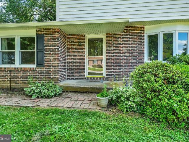 463 Donofrio Drive