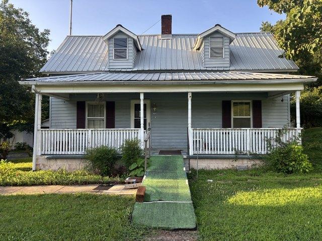 463 E Illinois Ave, Whitwell, TN 37397