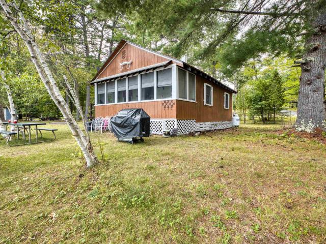 463 Huckins Road