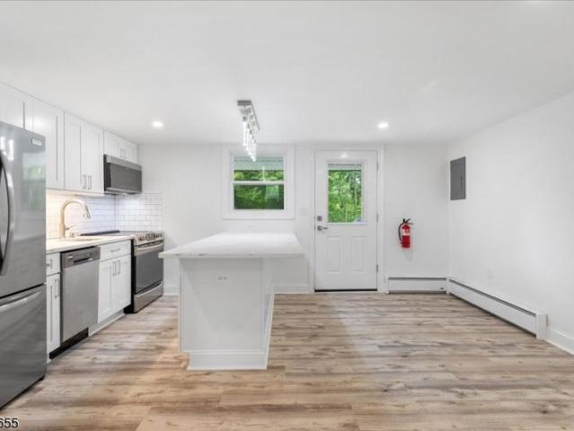 463 Little York Mt. Pleasant, 1, Holland Twp. Us, nj