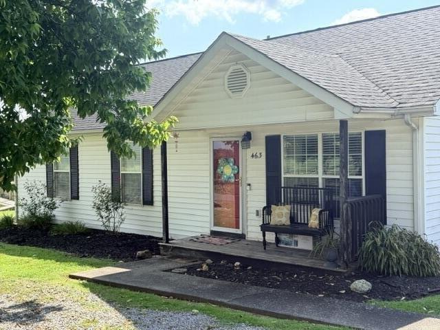 463 S 2nd St, Danville, KY 40422