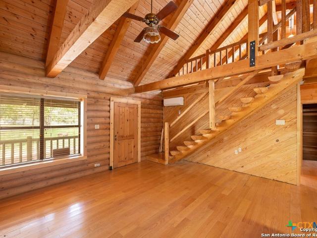 463 Woodland Drive