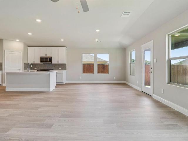 463 Yellowstar Lane