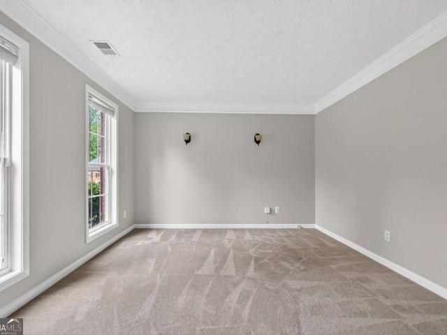 4644 Mayer Trace