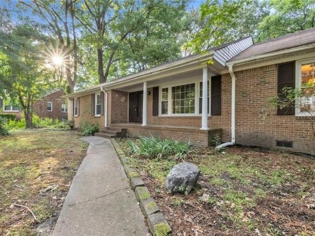 4644 McGregor Dr, Virginia Beach, VA 23462