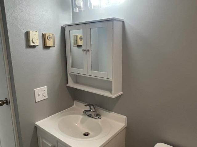 4644 Burkhardt Ave 1 Bedroom Apartment for Rent at 4644 Burkhardt Ave, Dayton, OH 45431 Eastern Hills