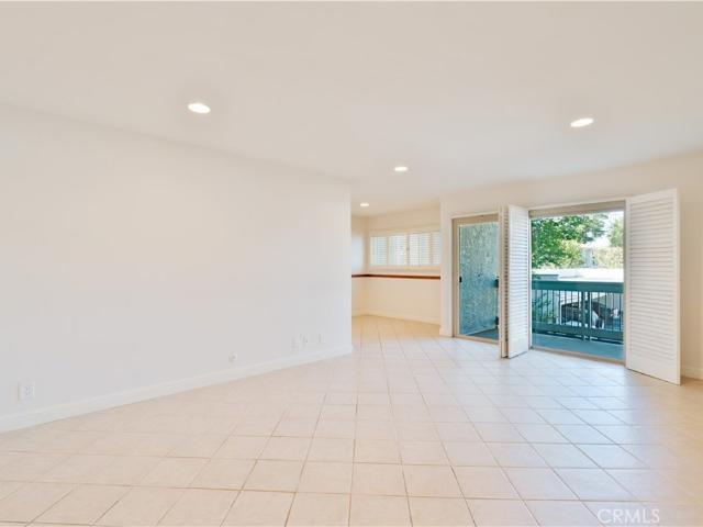 4644 Park Granada 167
