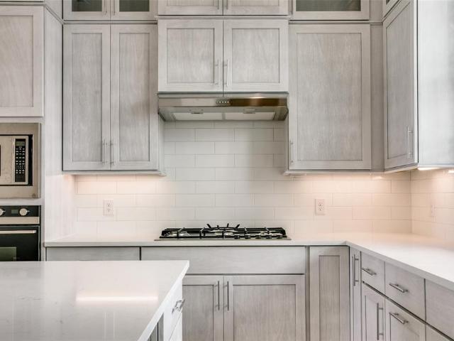 4645 New Water Ln, Dallas, TX 75219 | MLS #21234